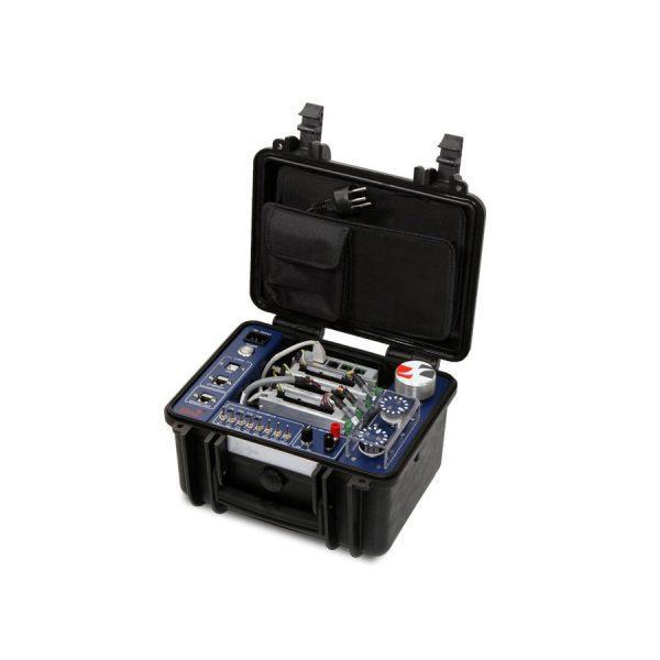 3 servo drives and 3 servo motors in one smal ready-to-use suitcase